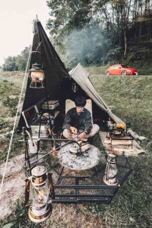 先輩キャンパーが教えてくれた「このアイテム最高なんです！」BEST5 【広告写真家・清水壱星さん編】 | CAMP HACK[キャンプハック]