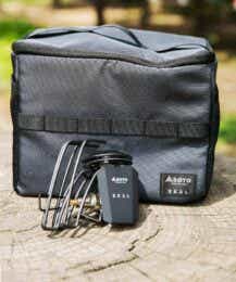 ブラックギア好き必見！SOTOの最新シングルバーナーにEKAL別注カラーが登場 | CAMP HACK[キャンプハック]