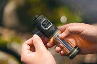 夏キャンプの必需品がオールインワン！フレックステイルの新作「TINY REPEL」がマジで便利そう…… | CAMP HACK[キャンプハック]