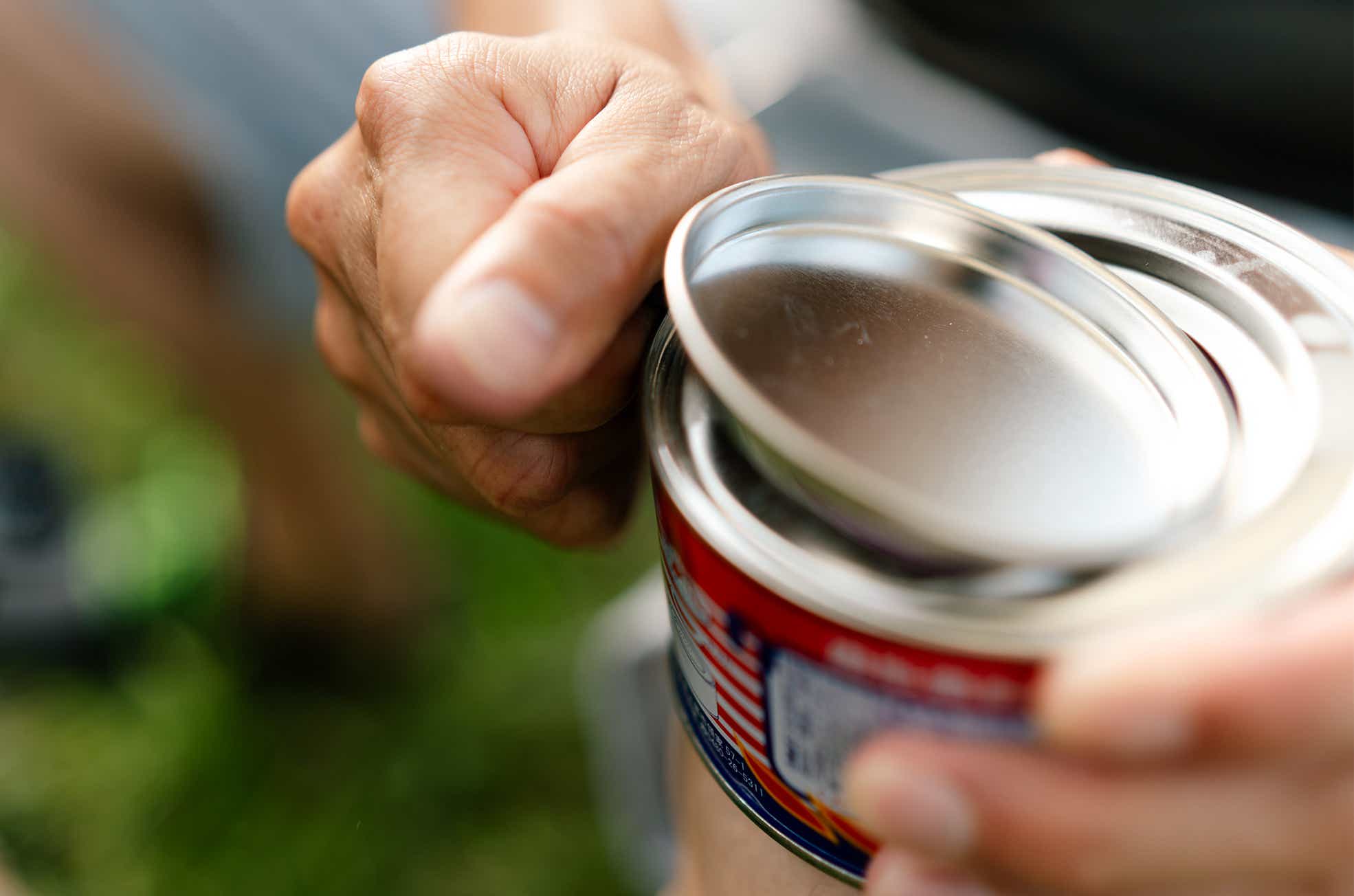 火起こし不要！DCM「ジンギスカンバケツ」を使ってみたら、BBQに革命が起きたぞ | CAMP HACK[キャンプハック]