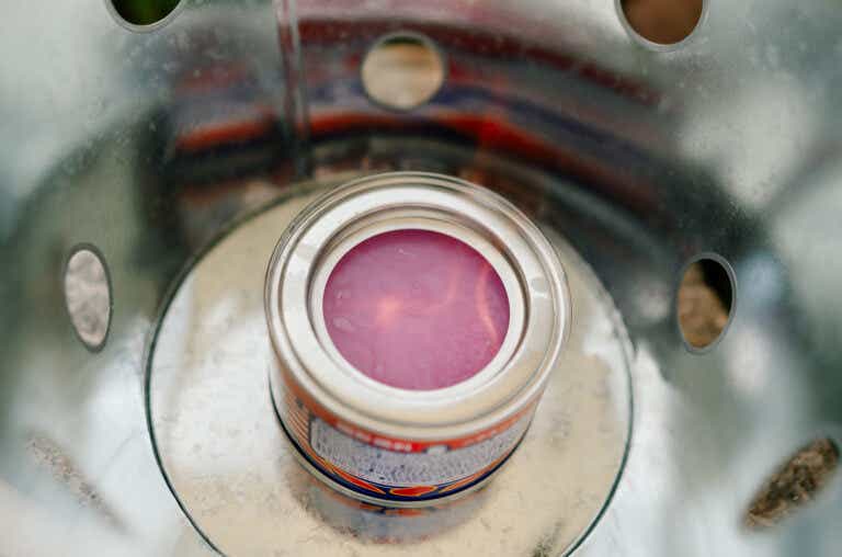 火起こし不要！DCM「ジンギスカンバケツ」を使ってみたら、BBQに革命が起きたぞ | CAMP HACK[キャンプハック]