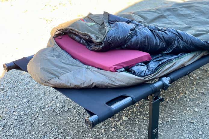 【3年以上愛用中】旅行・アウトドアで重宝する、3wayの「低反発ピロー」を枕難民に知ってほしい… | CAMP HACK[キャンプハック]