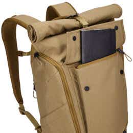 PC持ち歩きも安心！「THULE」から機能とデザイン抜群な新作バックパック&トート登場【アウトドアな暮らし】 | CAMP HACK[キャンプハック]