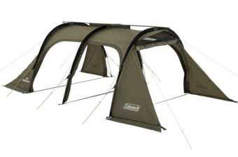 【2024年コールマン新作解禁！】少人数向け「トンネルシェルター240」が登場 | CAMP HACK[キャンプハック]