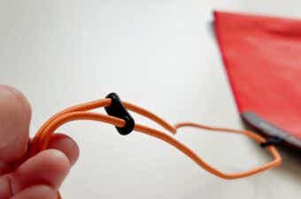 【モンベルの隠れ名品】ただの布かと思いきや、5wayで使える「カメラップ」で外遊びが無敵になったぞ！ | CAMP HACK[キャンプハック]