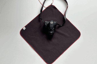 【モンベルの隠れ名品】ただの布かと思いきや、5wayで使える「カメラップ」で外遊びが無敵になったぞ！ | CAMP HACK[キャンプハック]