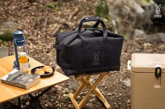 【スッキリ収納・ラクラク運搬】DODの新作2WAYバッグ「トートハコナール」ってどんなの？ | CAMP HACK[キャンプハック]
