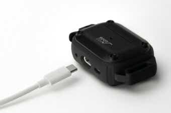 【ROOT CO.】「GRAVITY Shock Resist Case Pro. for AirPods Pro」がUSB-C対応になって新登場 | CAMP HACK[キャンプハック]