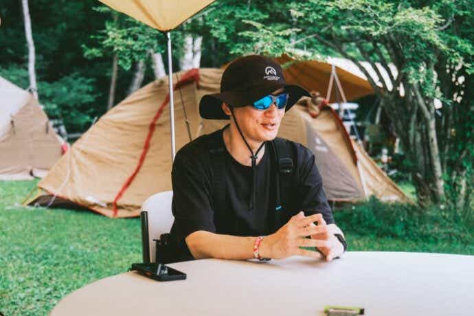 【これはフェスではない】井浦新ひきいる「ELNEST」が仕掛ける奇祭「舞鳥祭 2024」をレポート | CAMP HACK[キャンプハック]