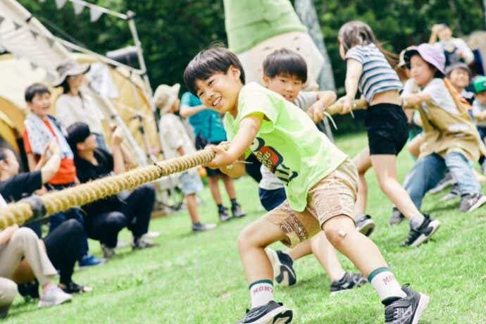 【これはフェスではない】井浦新ひきいる「ELNEST」が仕掛ける奇祭「舞鳥祭 2024」をレポート | CAMP HACK[キャンプハック]