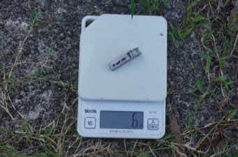 たった6gの「ピンチリフター」が超便利！熱々のクッカーも余裕だよ | CAMP HACK[キャンプハック]