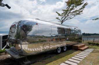 【爆音響く】世界初！サーキットの中にあるキャンプ場「RECAMP富士スピードウェイ」が新感覚だった | CAMP HACK[キャンプハック]