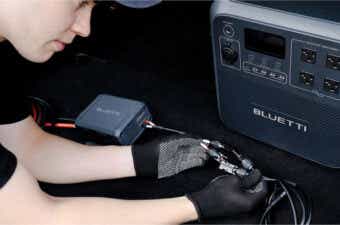 【すでに一部売り切れ】560Wで走行充電できるブルーティの新作「チャージャー1」登場！他メーカーにも使える可能性も | CAMP HACK[キャンプハック]