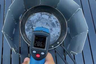 「これコンロなの？五徳じゃないの？」キャンプのQOLが爆上がりするアイテムらしい… | CAMP HACK[キャンプハック]