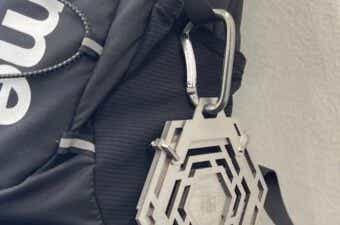 「これコンロなの？五徳じゃないの？」キャンプのQOLが爆上がりするアイテムらしい… | CAMP HACK[キャンプハック]