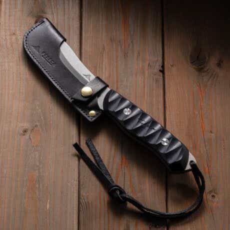 【FEDECA ブッシュクラフト】“3日で購入額1,000万円”を超えたナイフが凄すぎる | CAMP HACK[キャンプハック]