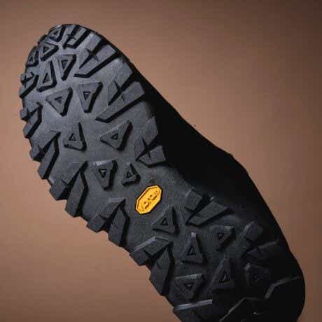 旅に行くなら「SHAKA トレックランナーVB」でOK！雨も雪も泥も平気ってマジ？ | CAMP HACK[キャンプハック]