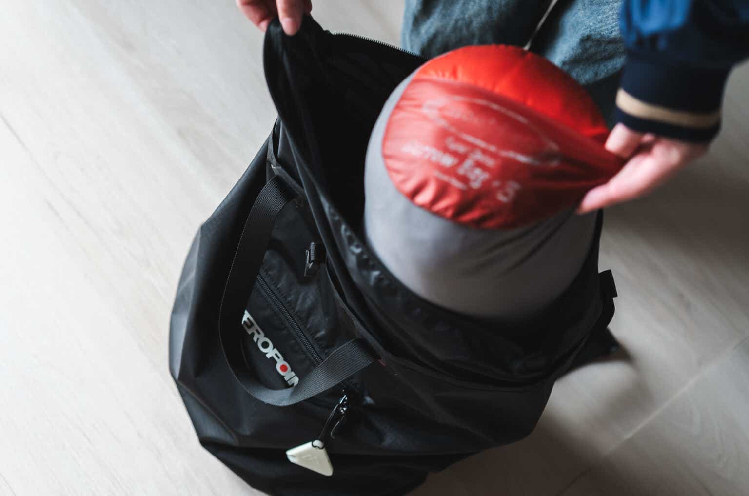 モンベル・ゼロポイントの2WAY「ギアコンテナ」は、ギアも日用品もガサッと入る！家族兼用で毎日使ってます | CAMP HACK[キャンプハック]