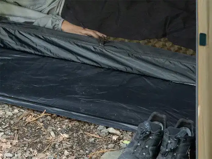 【炎天下でも安心】遮光率99％で涼しい！DOD新作「めんだこテント」が叶える“こんなの欲しかった” | CAMP HACK[キャンプハック]