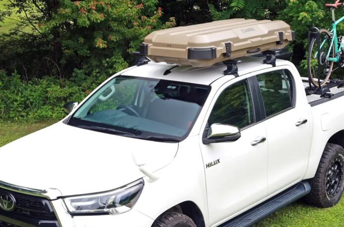 【SUV乗り歓喜】見た目も機能も妥協なし。“理想のルーフボックス”がついに登場！ | CAMP HACK[キャンプハック]